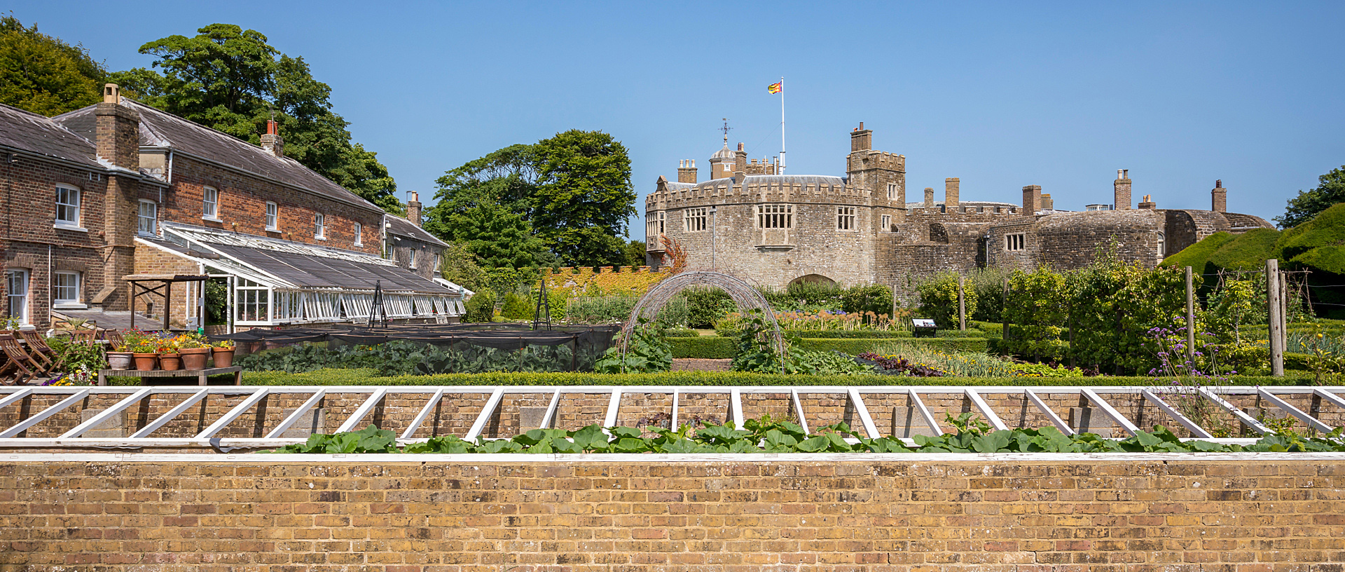 Late Availability on Holiday Cottages | English Heritage