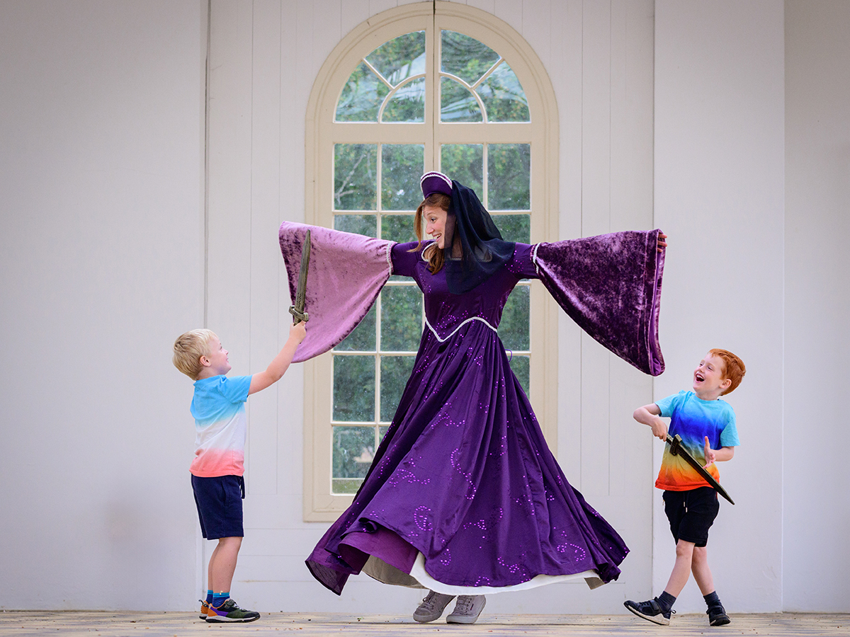 DRESSING UP COSTUMES FOR GROWN-UPS! NEW RESEARCH SHOWS THE HUMAN ...