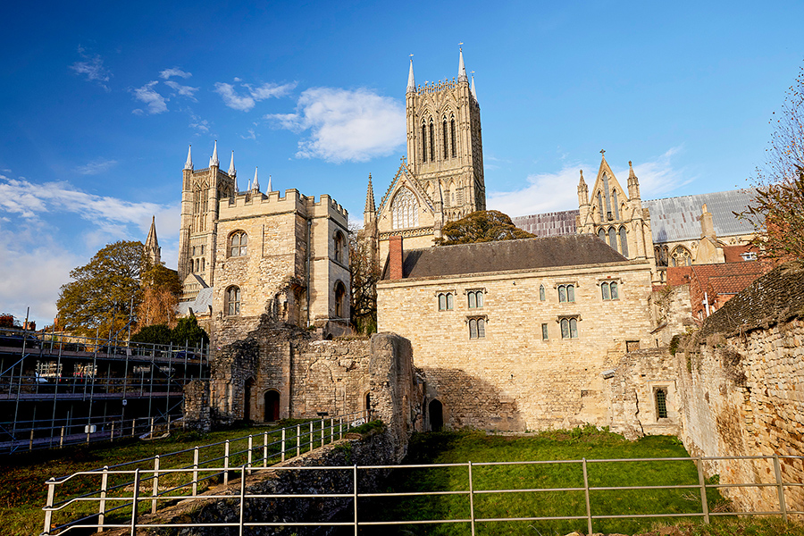 Blanket of turf saves one of medieval England’s most important ...