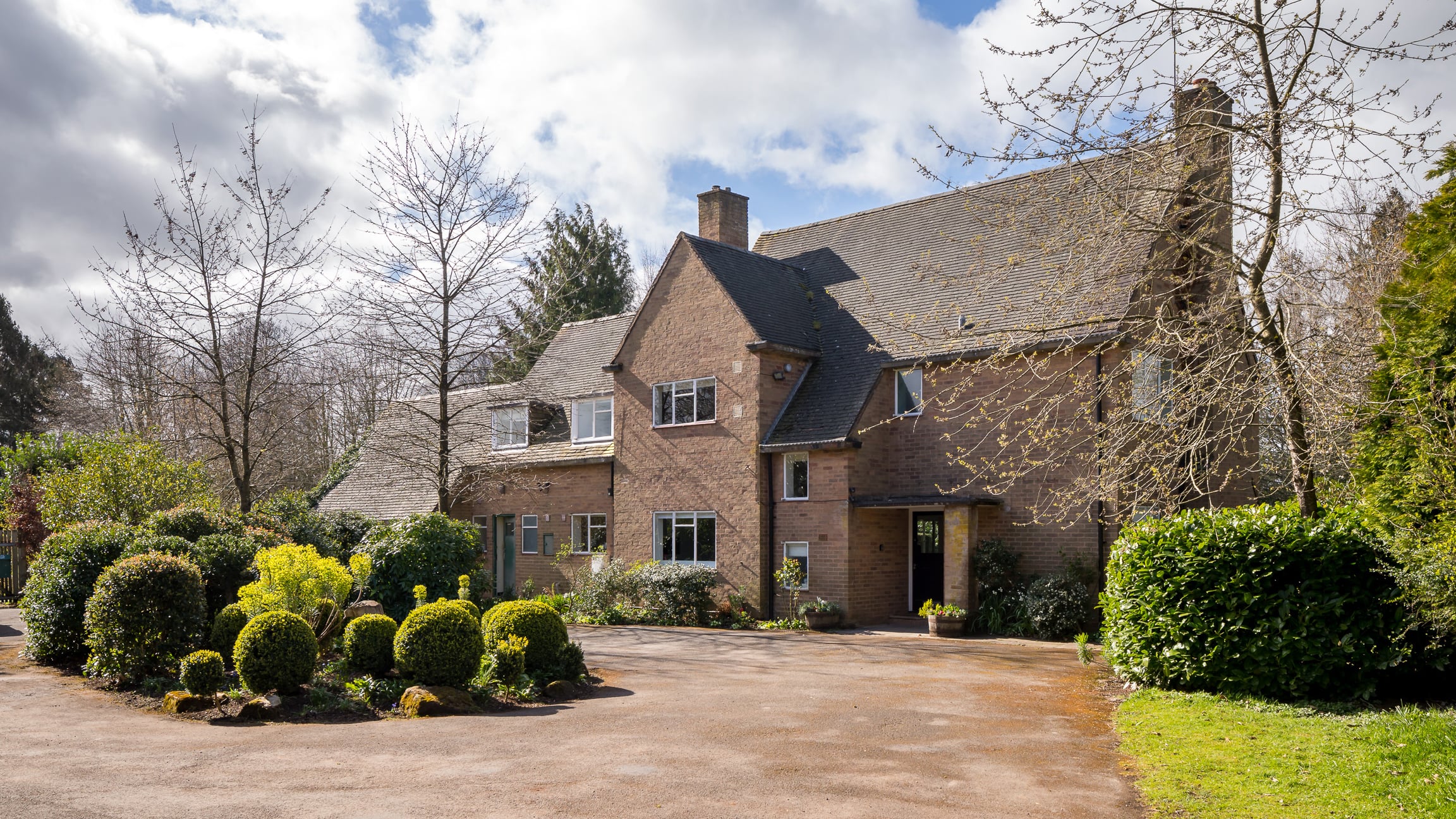 Availability & Prices at Pool House, Witley Court | English Heritage
