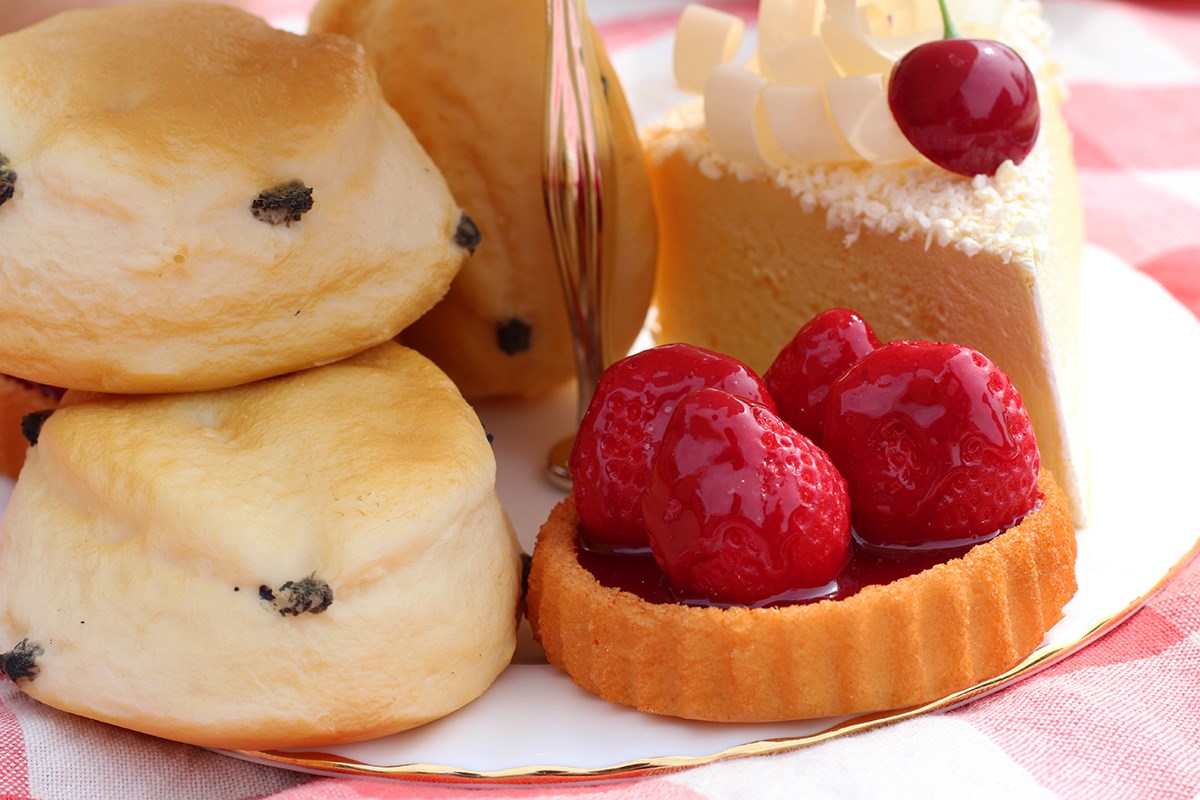 Guide to a Victorian Picnic | English Heritage