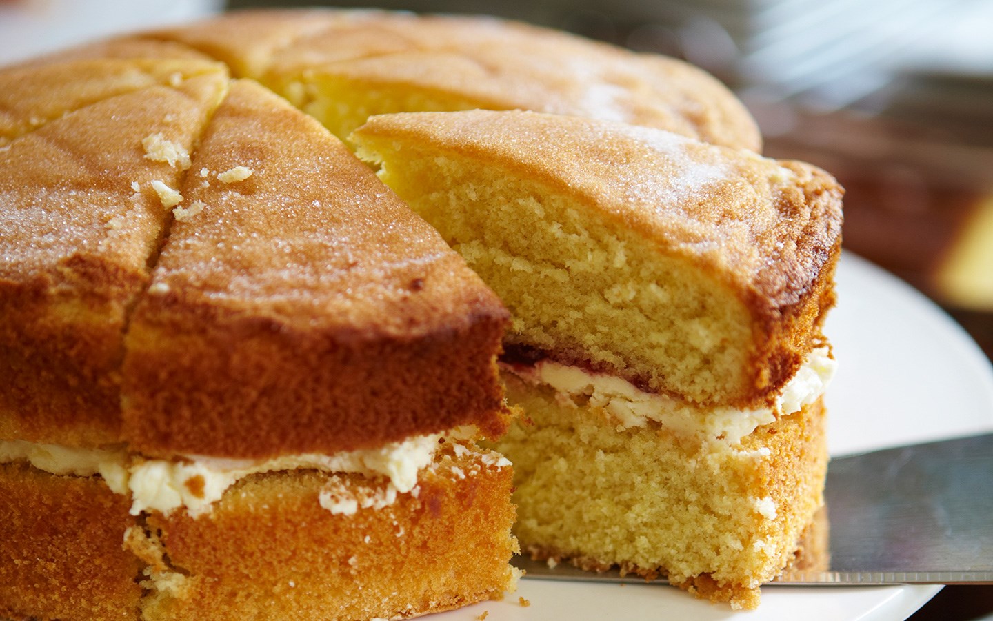 Guide to a Victorian Picnic | English Heritage