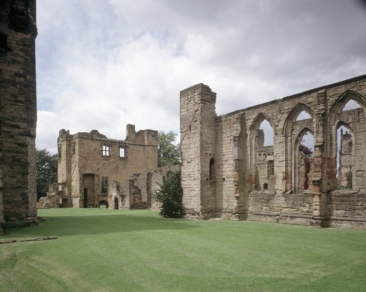 Ashby de la Zouch Castle | English Heritage