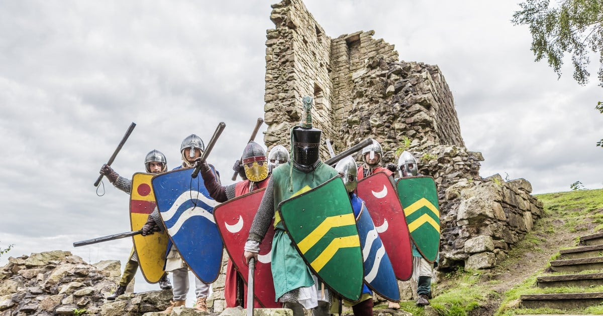 Things to see and do at Beeston Castle | English Heritage