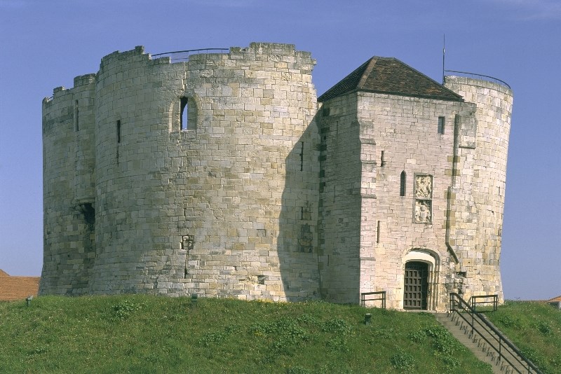 Clifford's Tower, York | English Heritage