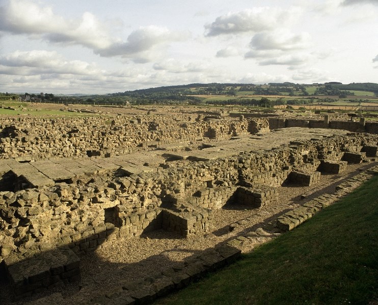 Corbridge Roman Town - Hadrian's Wall | English Heritage