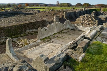 Corbridge Roman Town - Hadrian's Wall | English Heritage