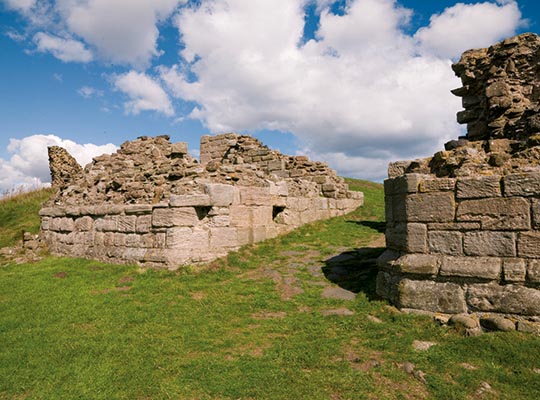 Dunstanburgh Castle | English Heritage