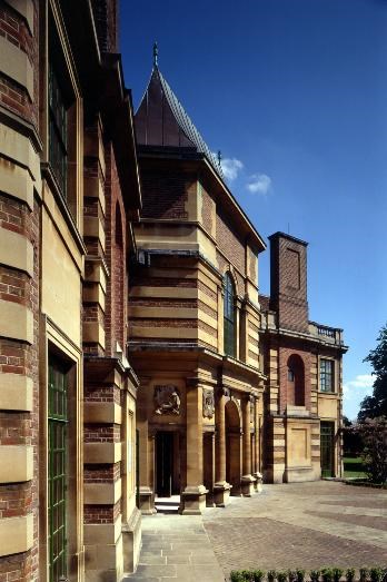Eltham Palace and Gardens | English Heritage