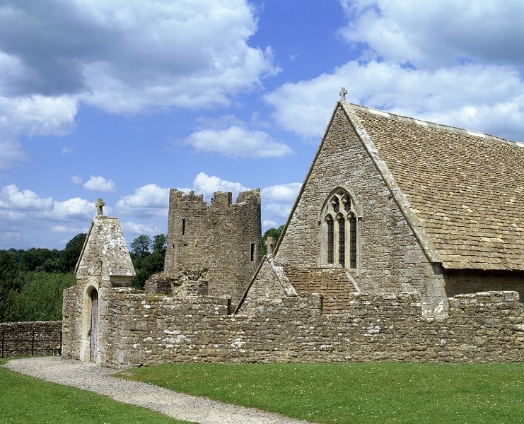 Farleigh Hungerford Castle | English Heritage