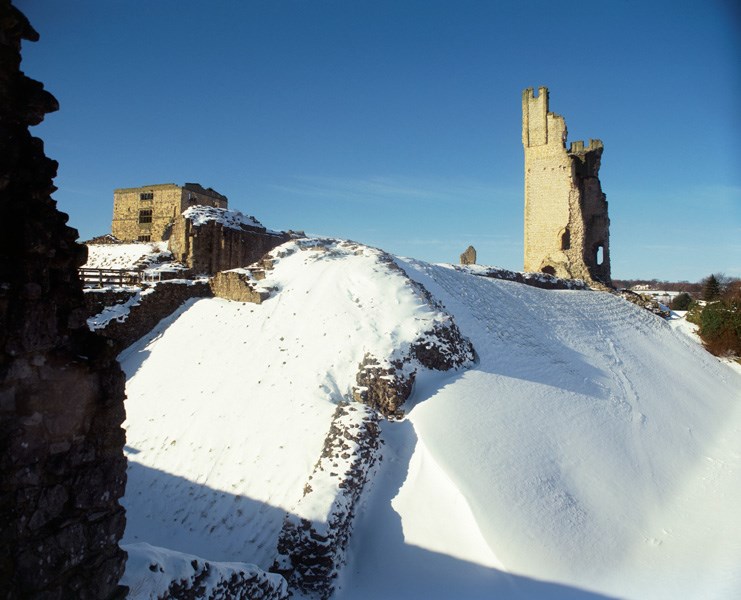 Helmsley Castle | English Heritage