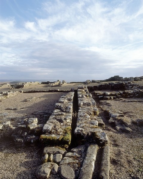 Housesteads Roman Fort - Hadrian's Wall | English Heritage