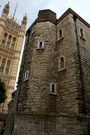 Jewel Tower | English Heritage