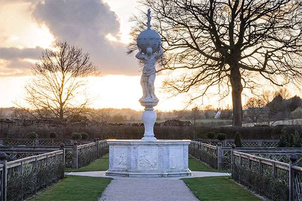 Kenilworth Elizabethan Garden | English Heritage