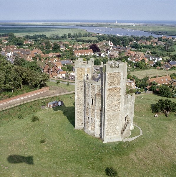 Orford Castle | English Heritage