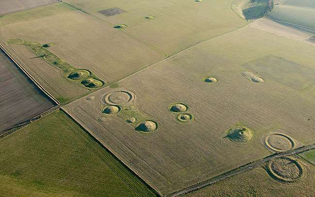 Interactive Maps of the Stonehenge Landscape | English Heritage