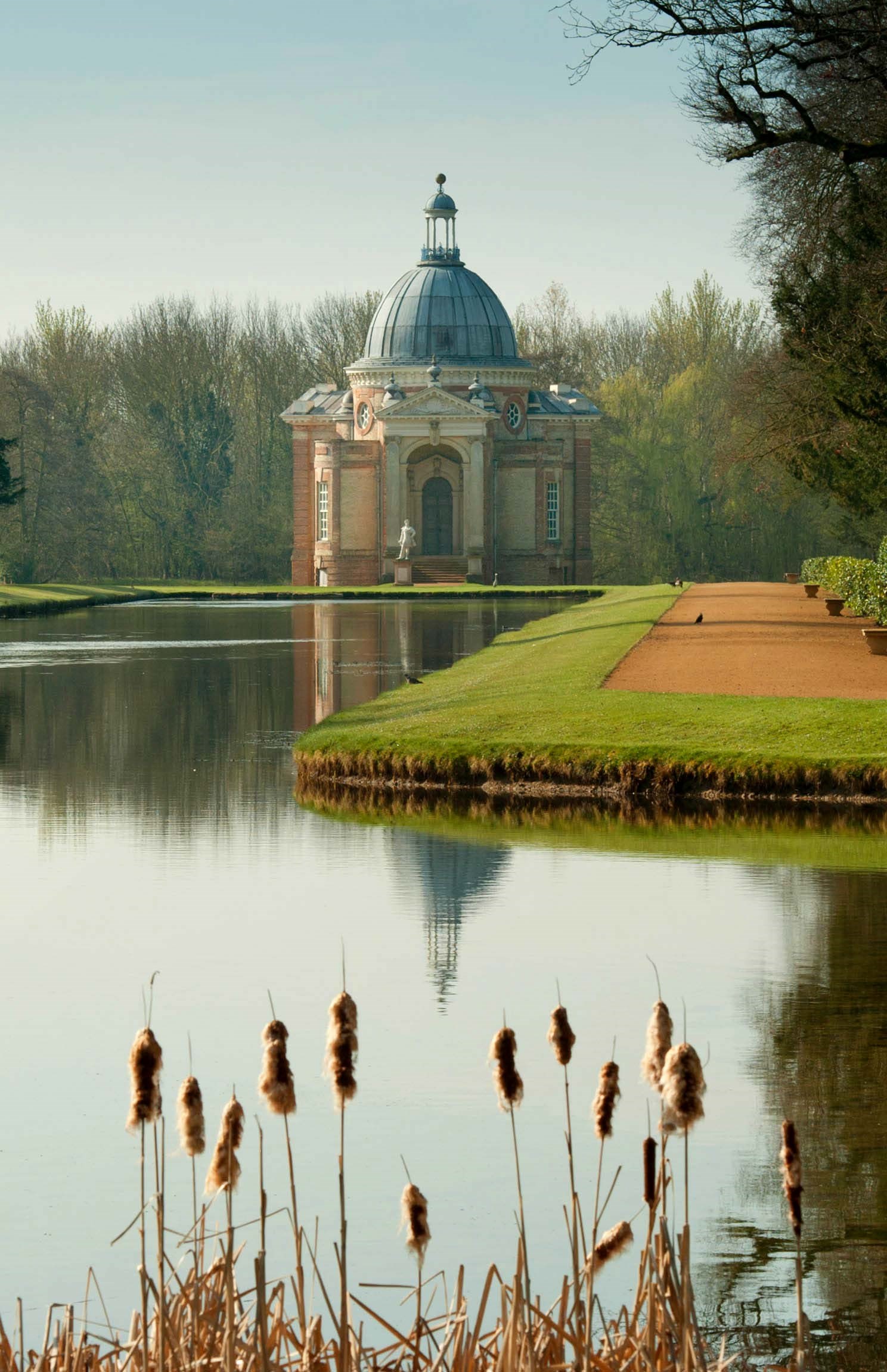 Parties at Wrest Park | English Heritage
